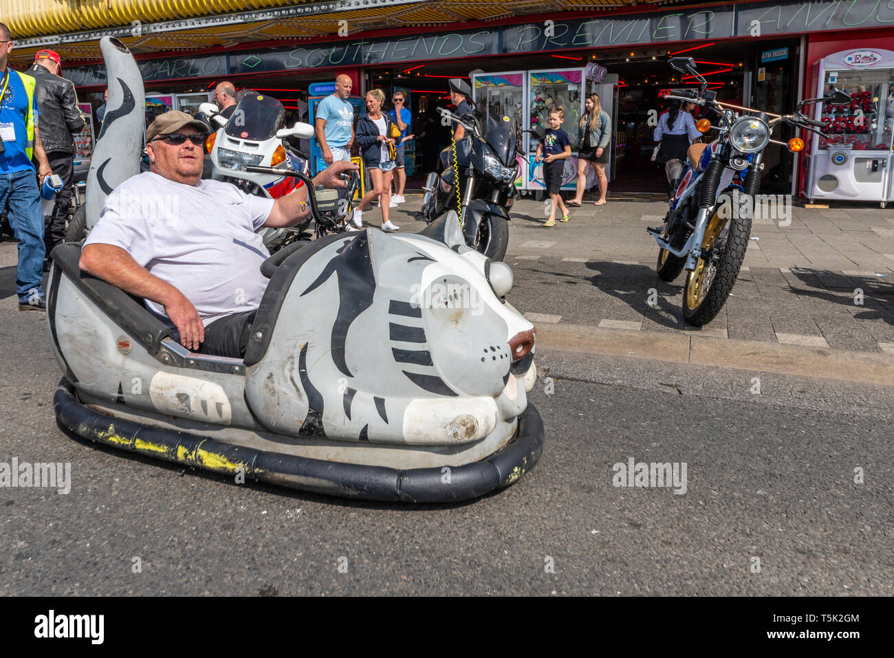 Dodgem car street hi-res stock photography and images - Alamy