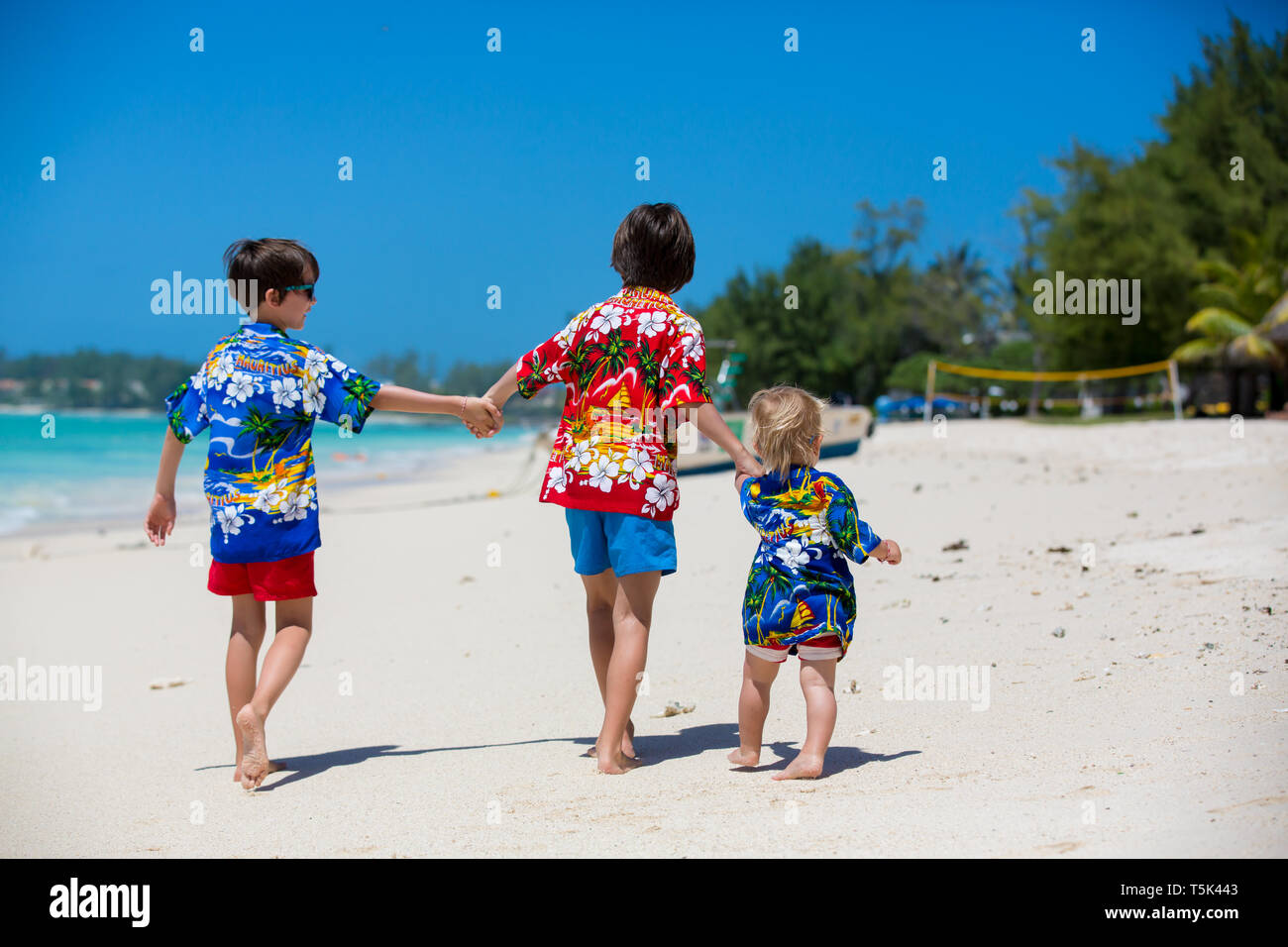 Mauritius island playing hi-res stock photography and images - Alamy