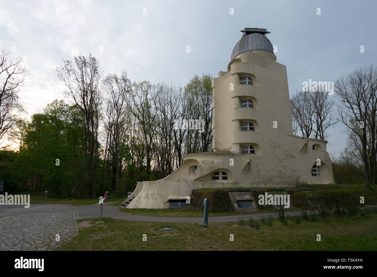 Erich mendelsohn. einstein tower hi-res stock photography and images ...