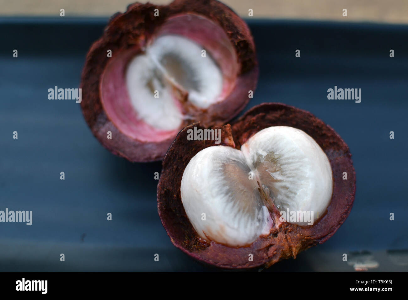 Mangostin hi-res stock photography and images - Alamy