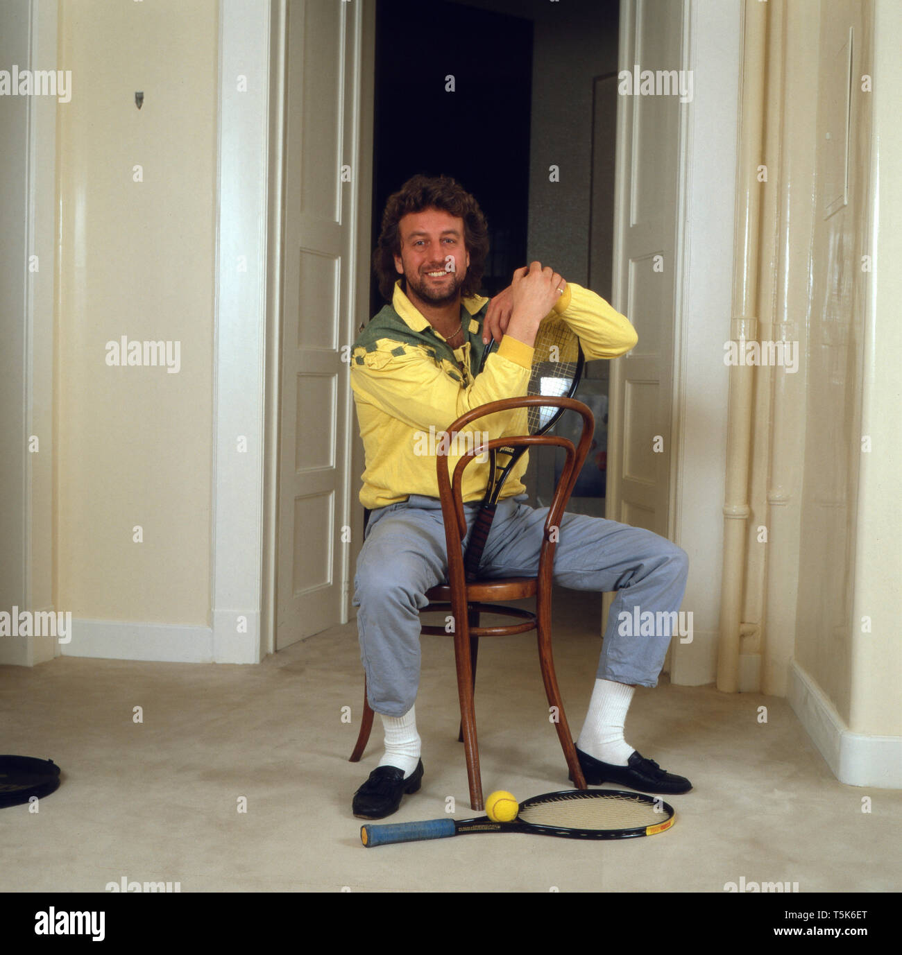 Sportoutfit hi-res stock photography and images - Alamy