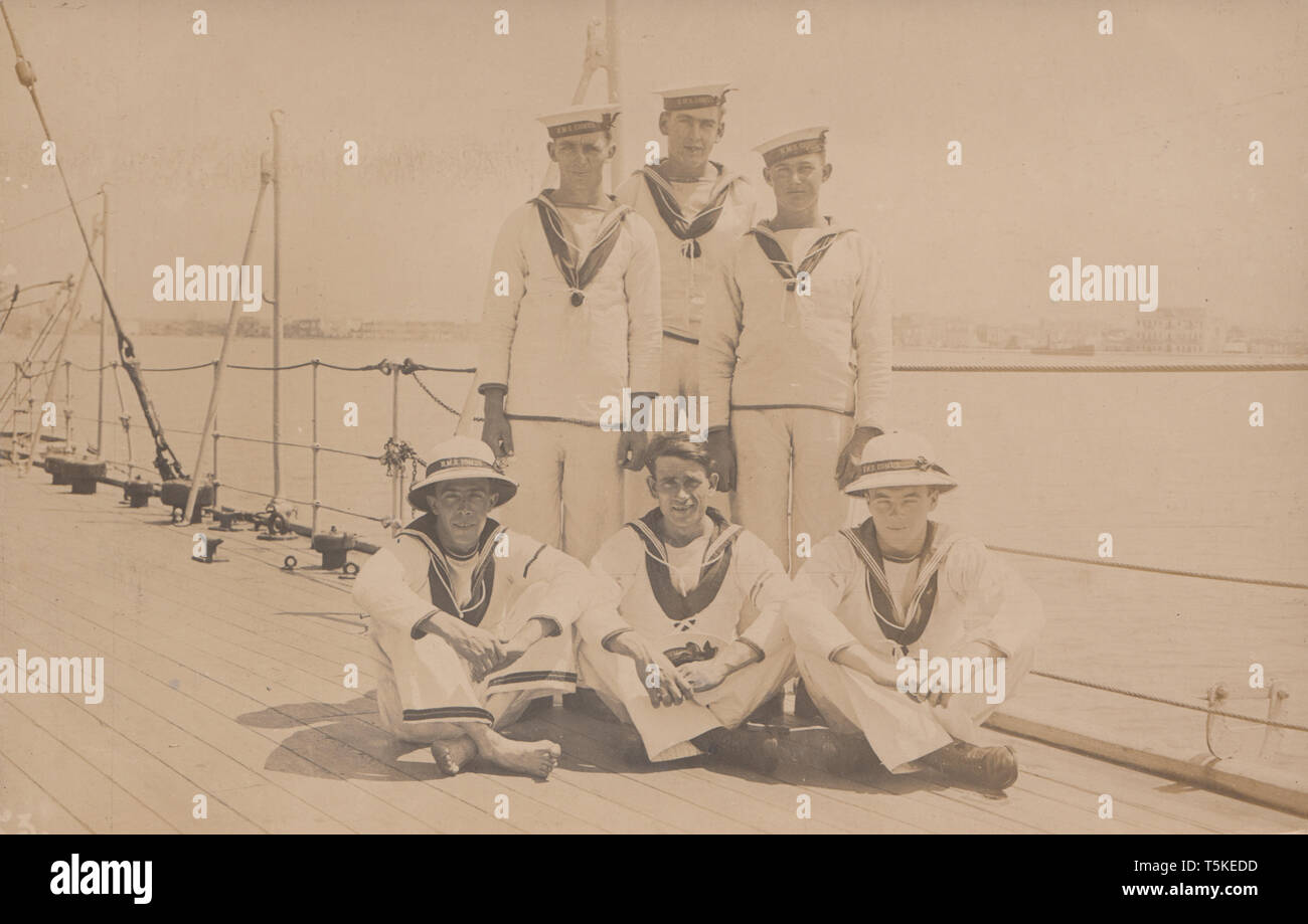 Vintage british naval uniforms hi-res stock photography and images - Alamy