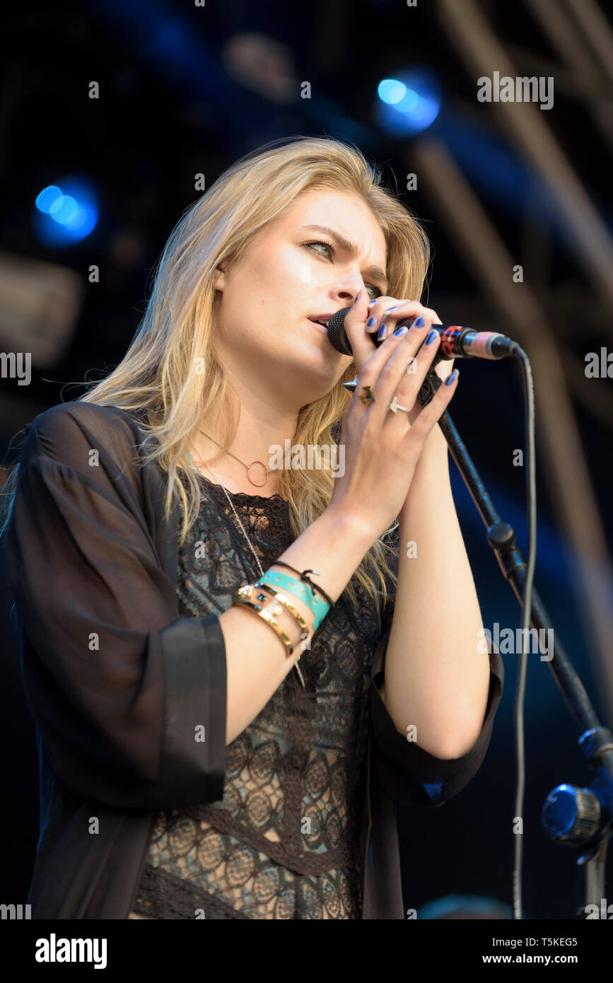 Laura Doggett High Resolution Stock Photography and Images - Alamy