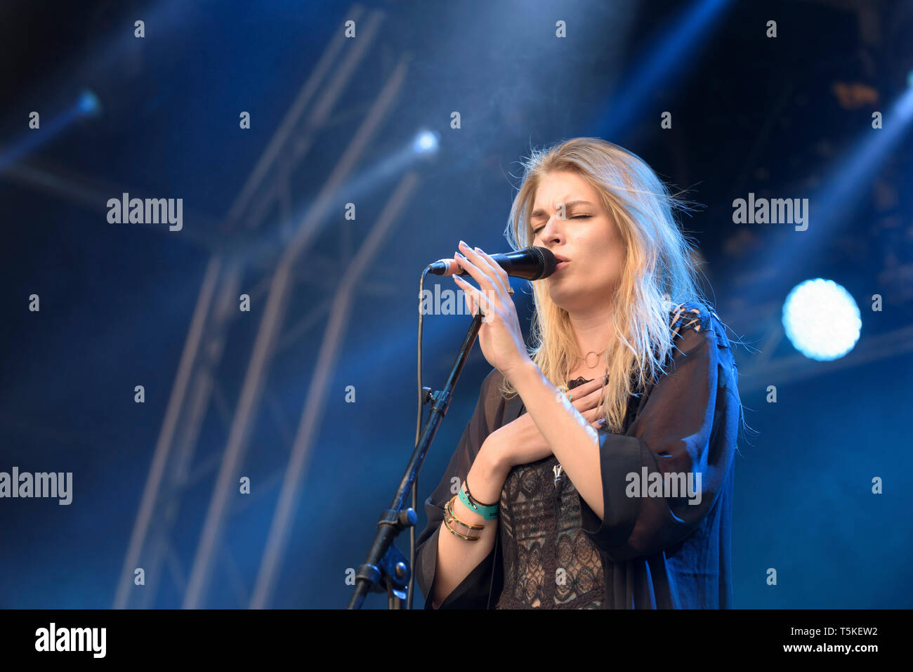 Laura Doggett High Resolution Stock Photography and Images - Alamy