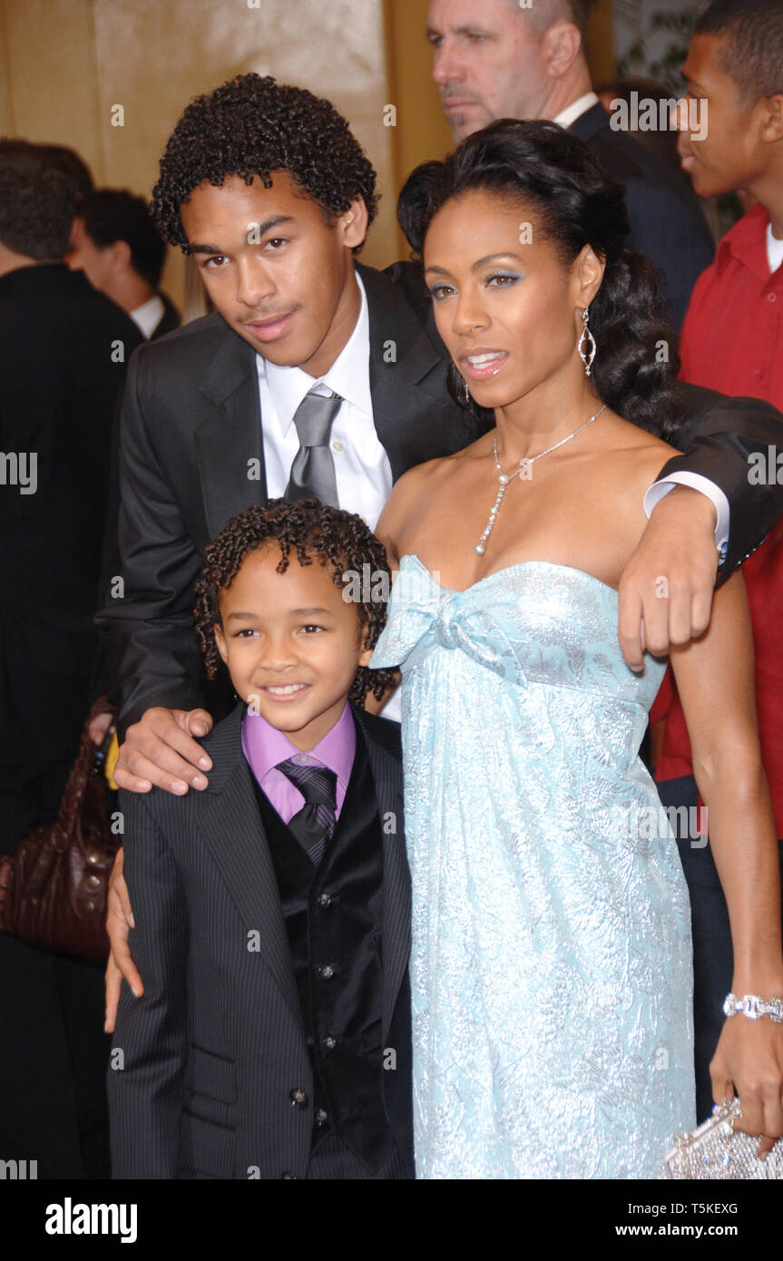 LOS ANGELES, CA. December 07, 2006: JADA PINKETT SMITH & son JADEN ...