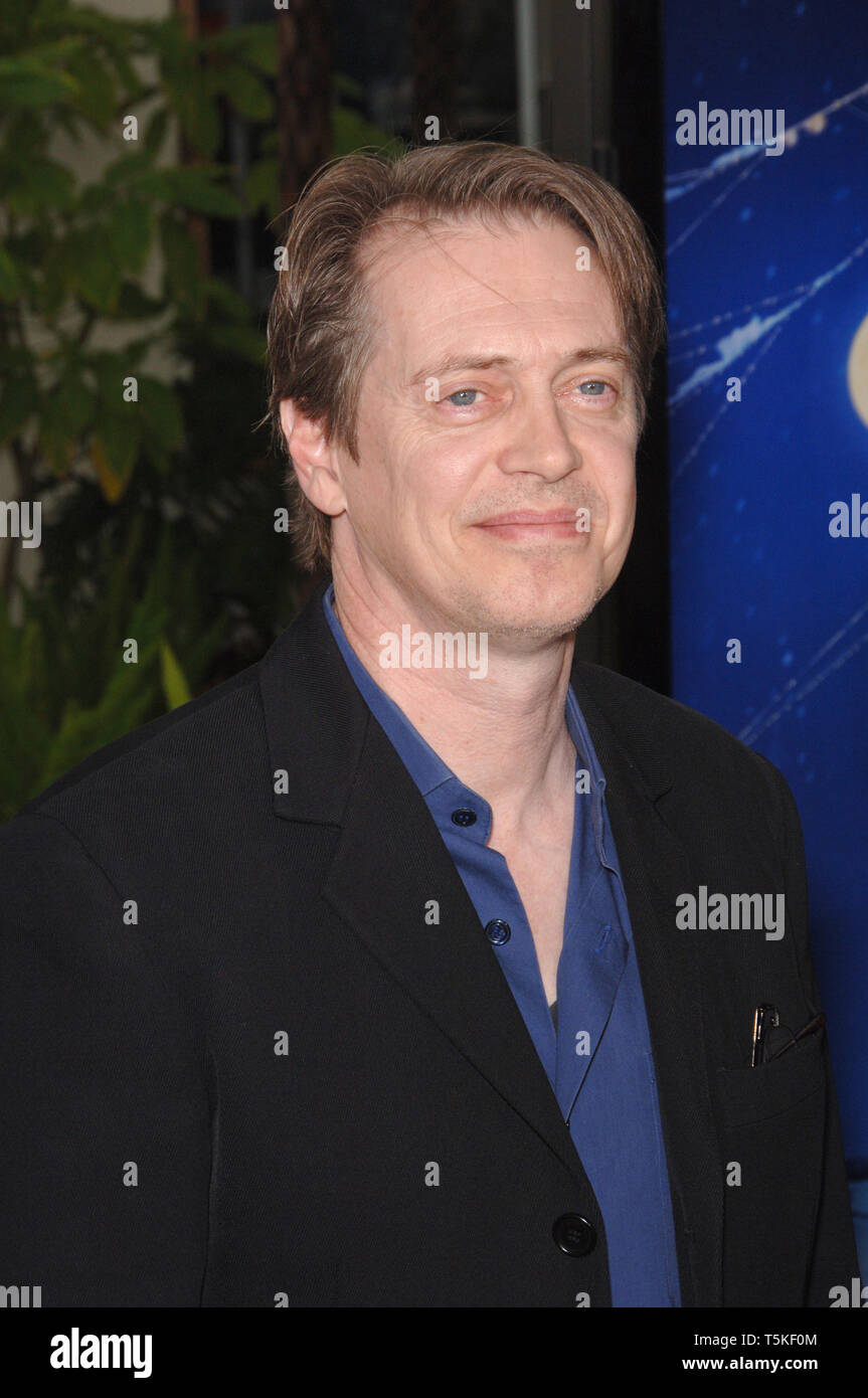 LOS ANGELES, CA. December 10, 2006: STEVE BUSCEMI at the Los Angeles ...