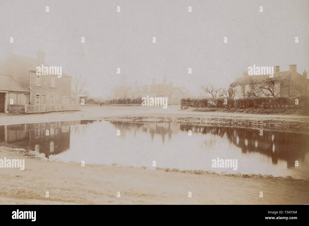 Edwardian homes hi-res stock photography and images - Alamy