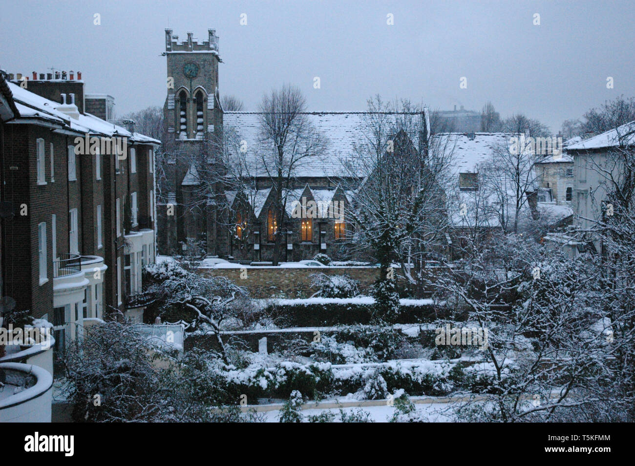 Monotone architecture hi-res stock photography and images - Alamy