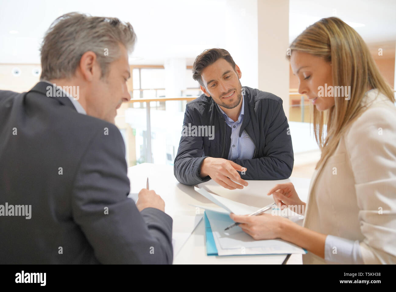 Candidate in corporate business interview Stock Photo - Alamy