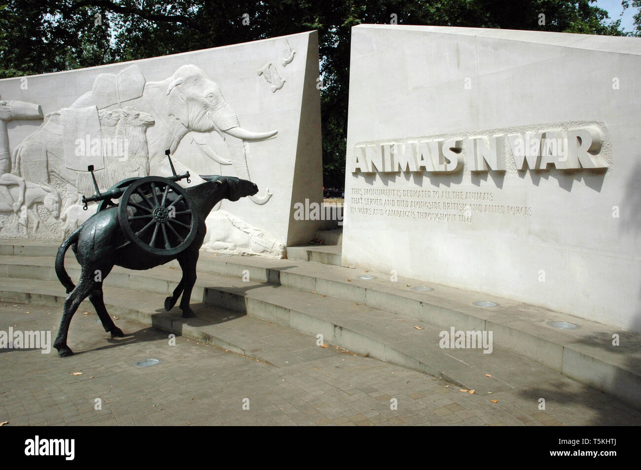 Animals in war memorial, Hyde Park, London, England, UK Stock Photo - Alamy
