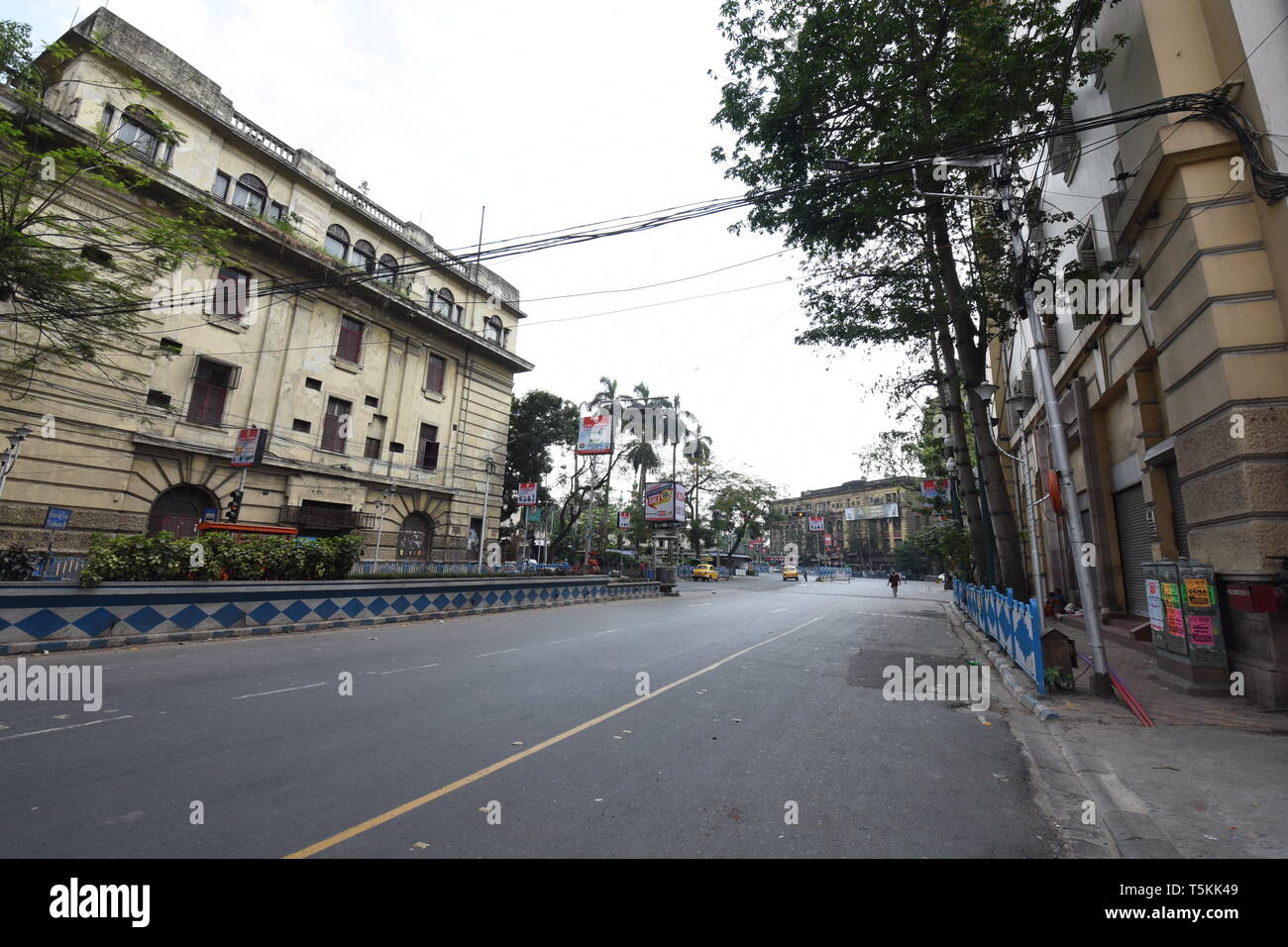 Chowringhee square hi-res stock photography and images - Alamy