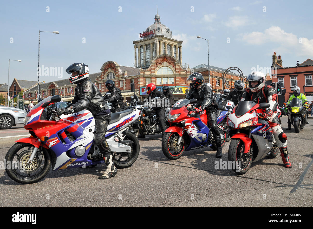 Bikers on sea hi-res stock photography and images - Alamy