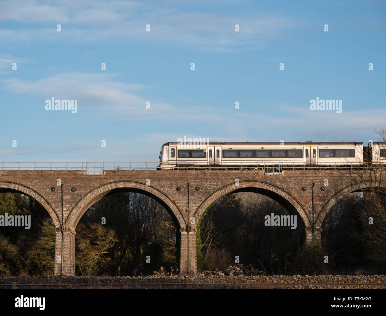 Chiltern railways train hi-res stock photography and images - Alamy