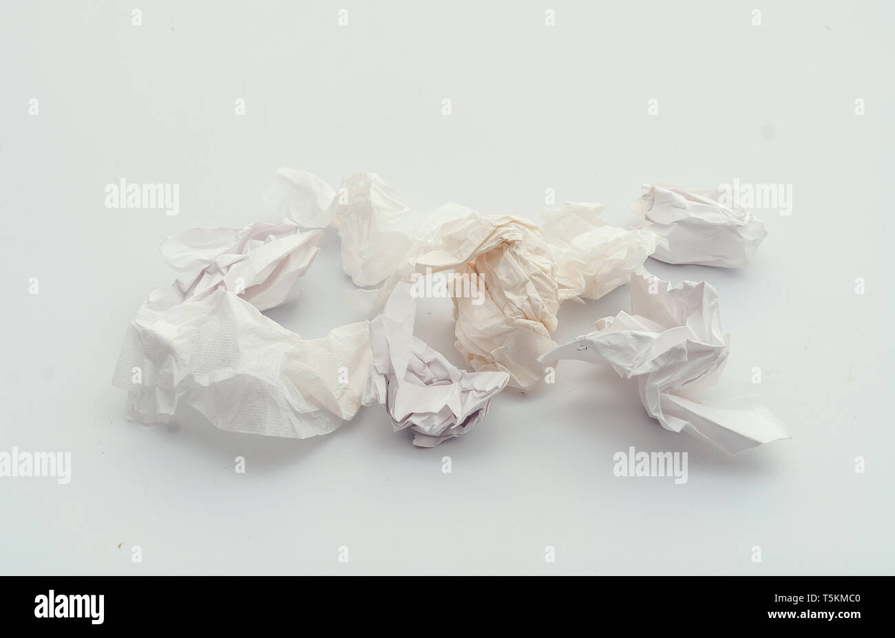 Scrunched up paper hi-res stock photography and images - Alamy