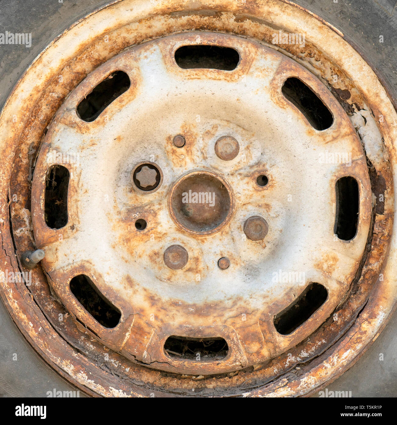 Old rusty car wheel disc Stock Photo - Alamy