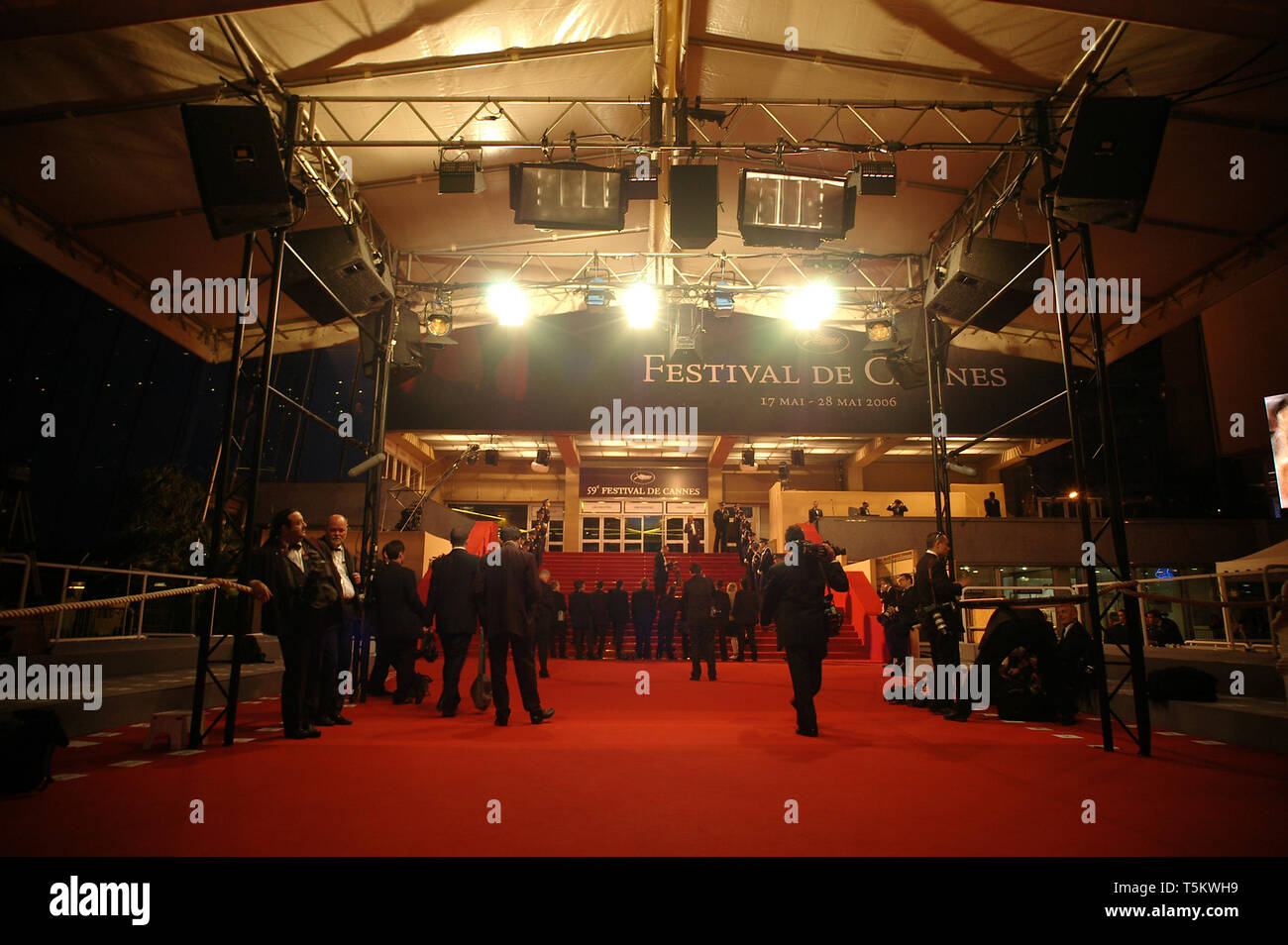 CANNES, FRANCE. May 26, 2006: General atmosphere at the 59th Annual ...