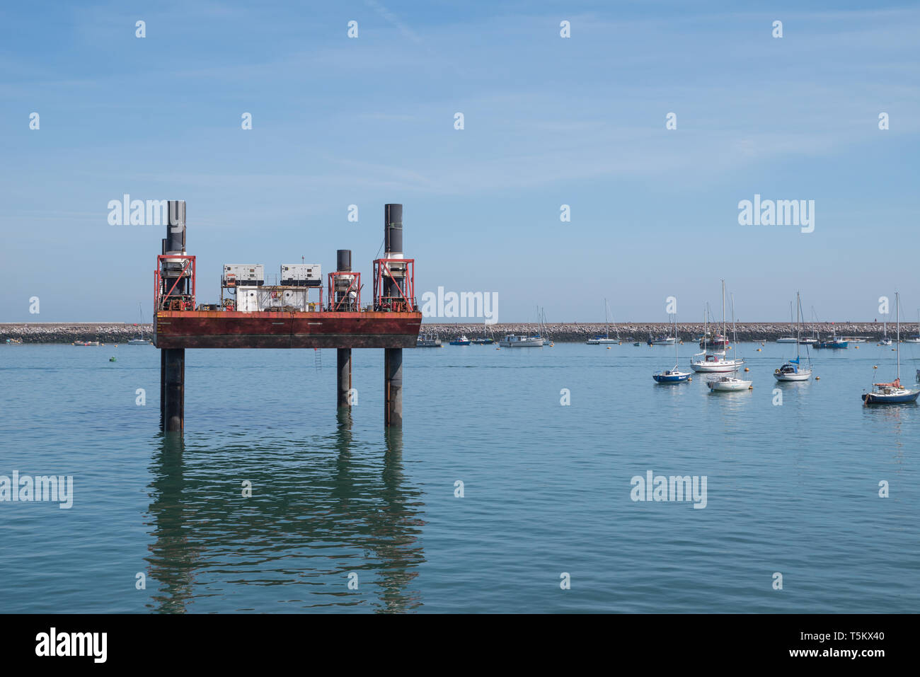 Self Elevating High Resolution Stock Photography and Images - Alamy