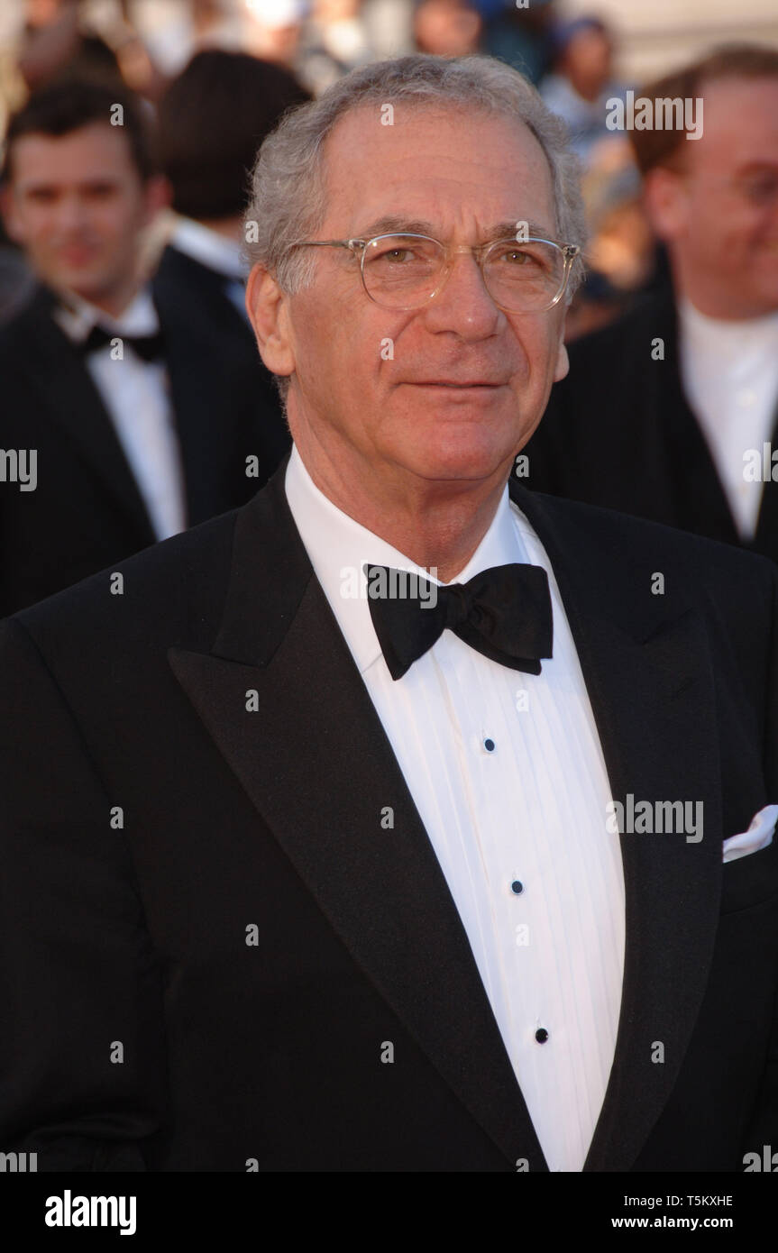 CANNES, FRANCE. May 26, 2006: Director/actor SYDNEY POLLACK at the gala ...