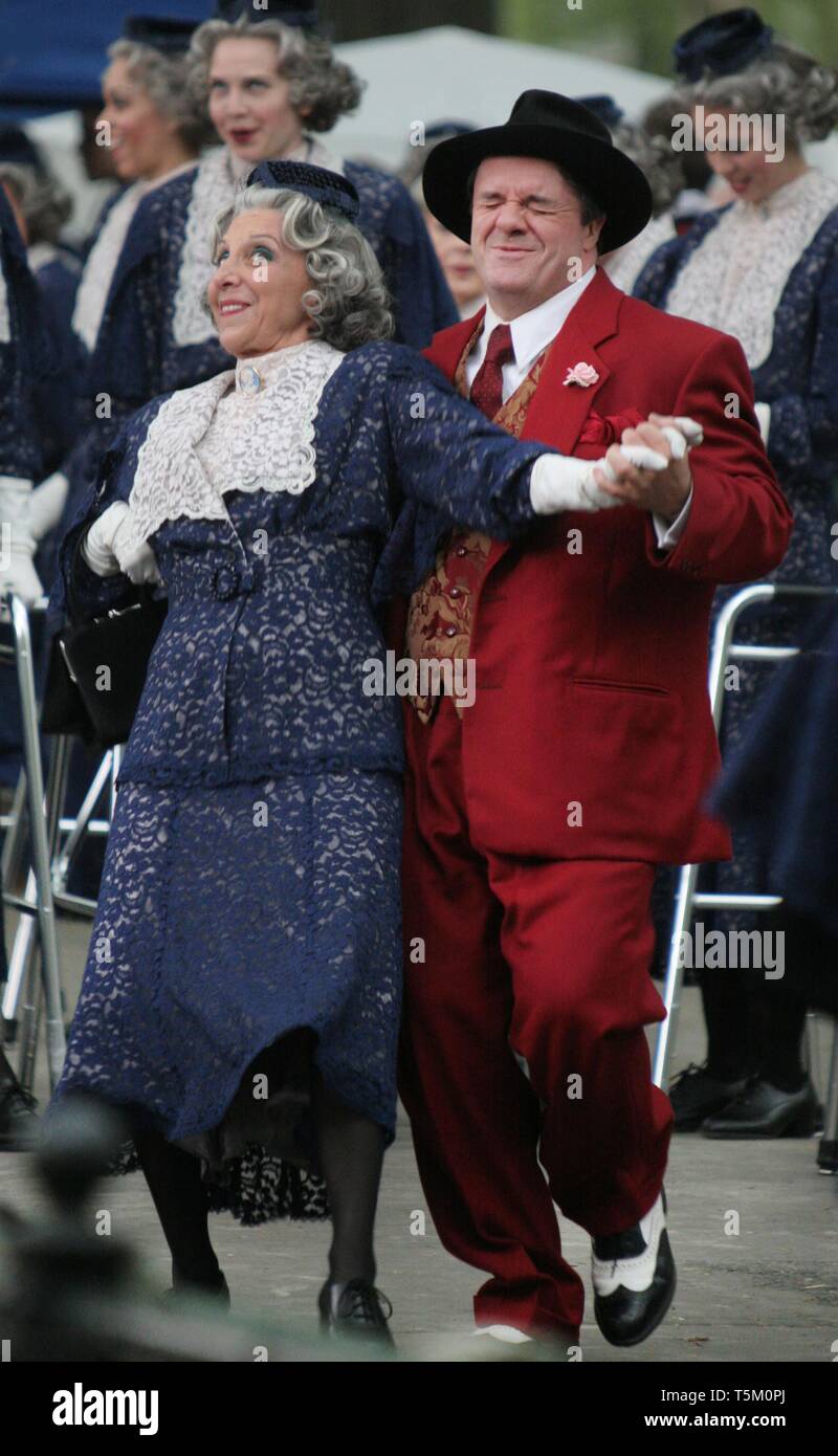 New York City, USA. 25th Apr, 2019. Nathan Lane 2005 Filming The ...