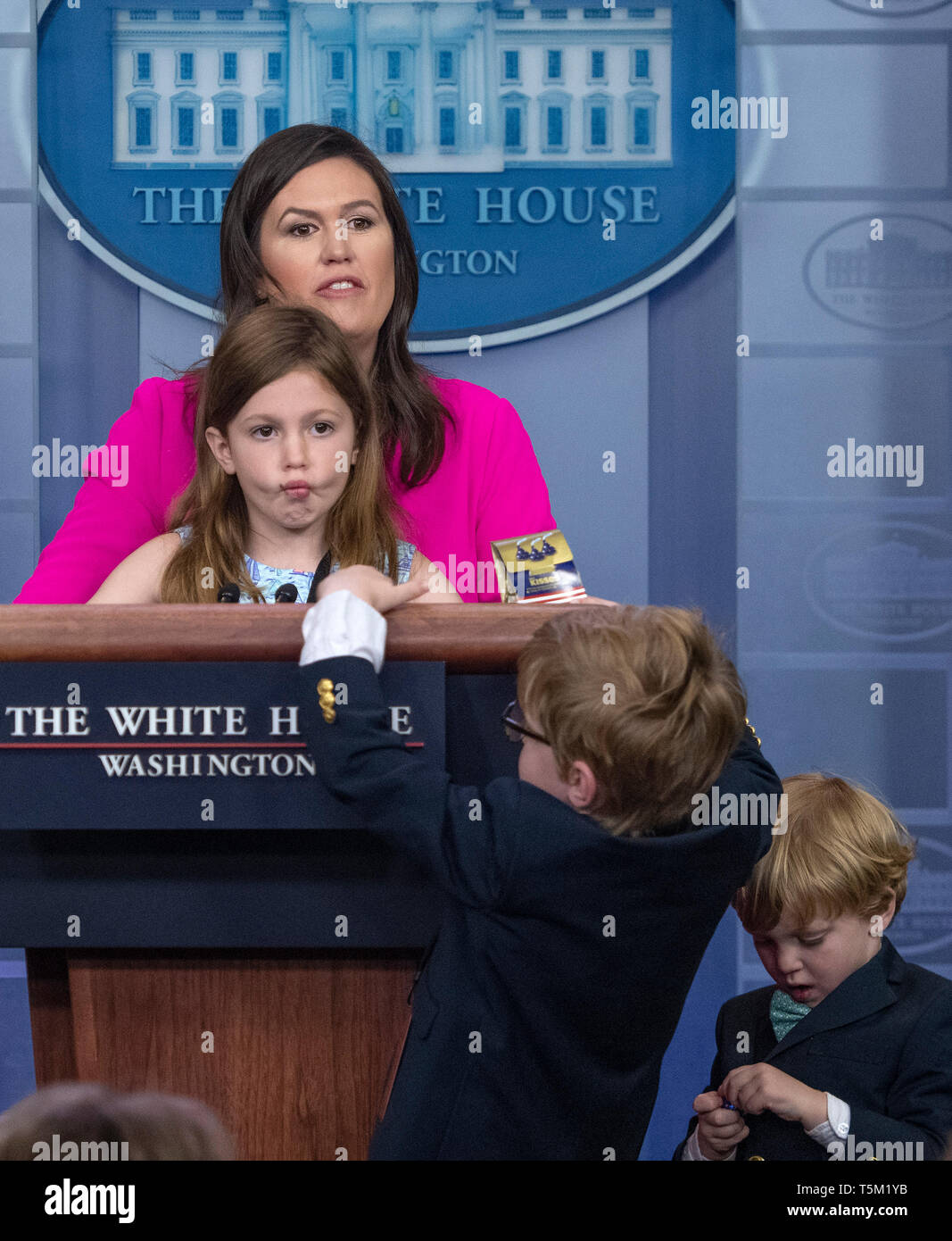 White House Press Secretary Sarah Huckabee Sanders, with her daughter ...