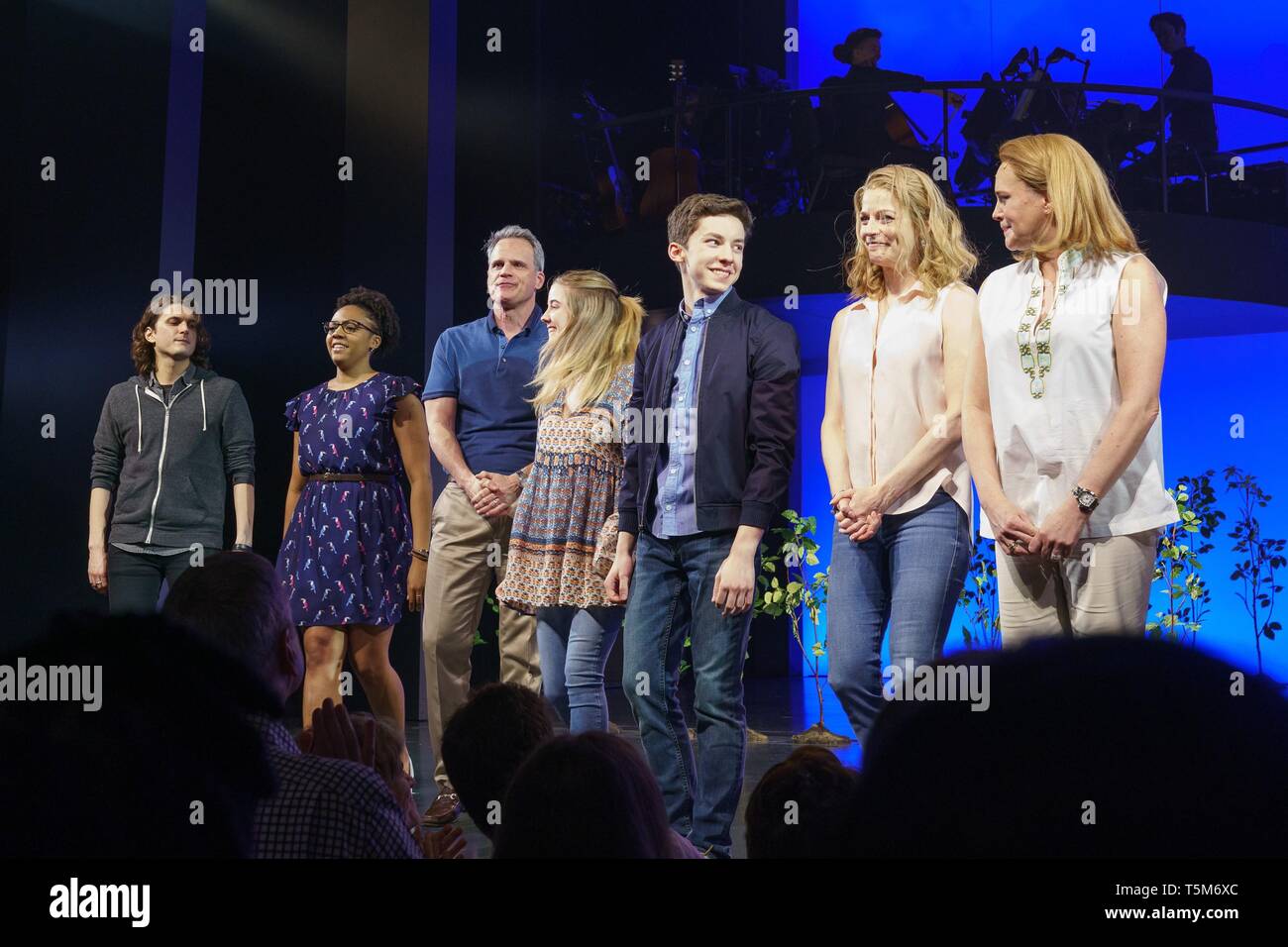 Jennifer mallory hi-res stock photography and images - Alamy