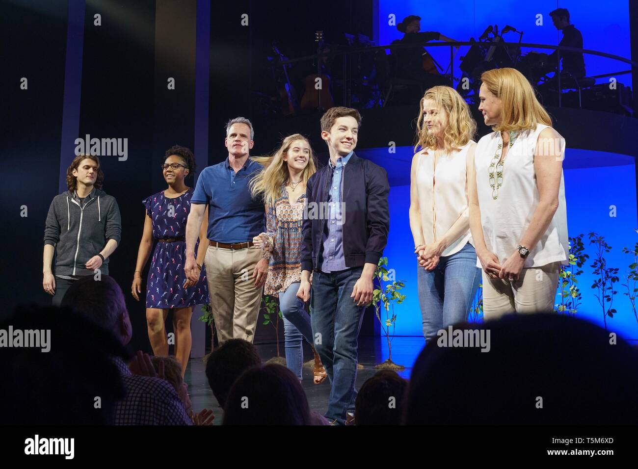 Jennifer mallory hi-res stock photography and images - Alamy