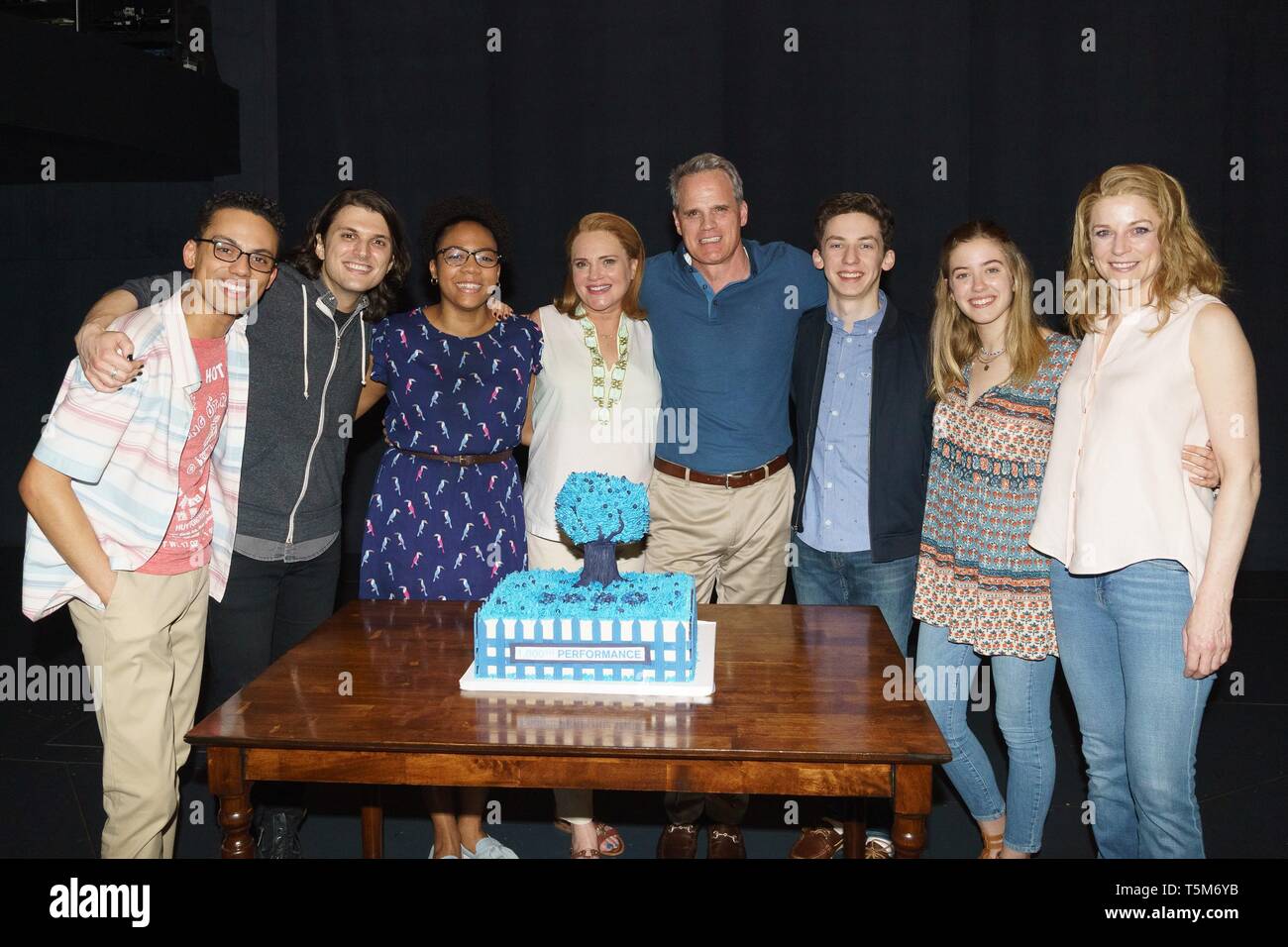 Jennifer mallory hi-res stock photography and images - Alamy