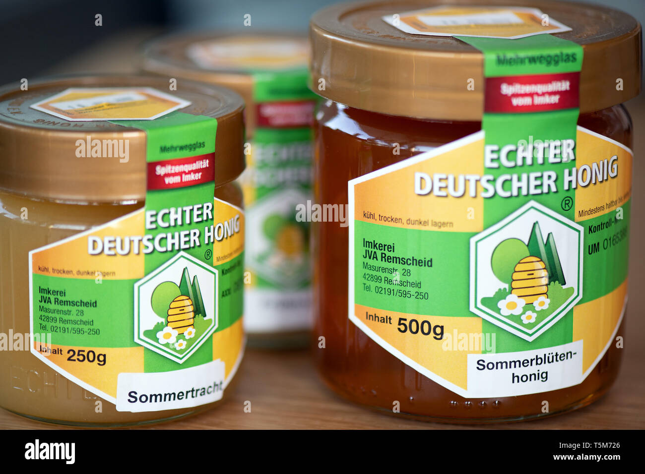 Jail bees hi-res stock photography and images - Alamy