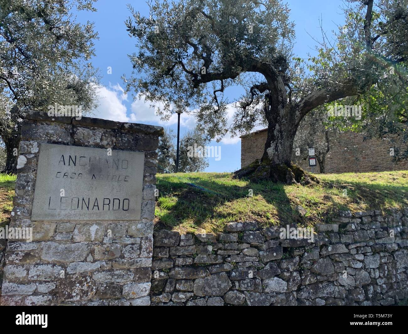 Vinci, Italy. 15th Apr, 2019. The entrance to the birthplace of ...