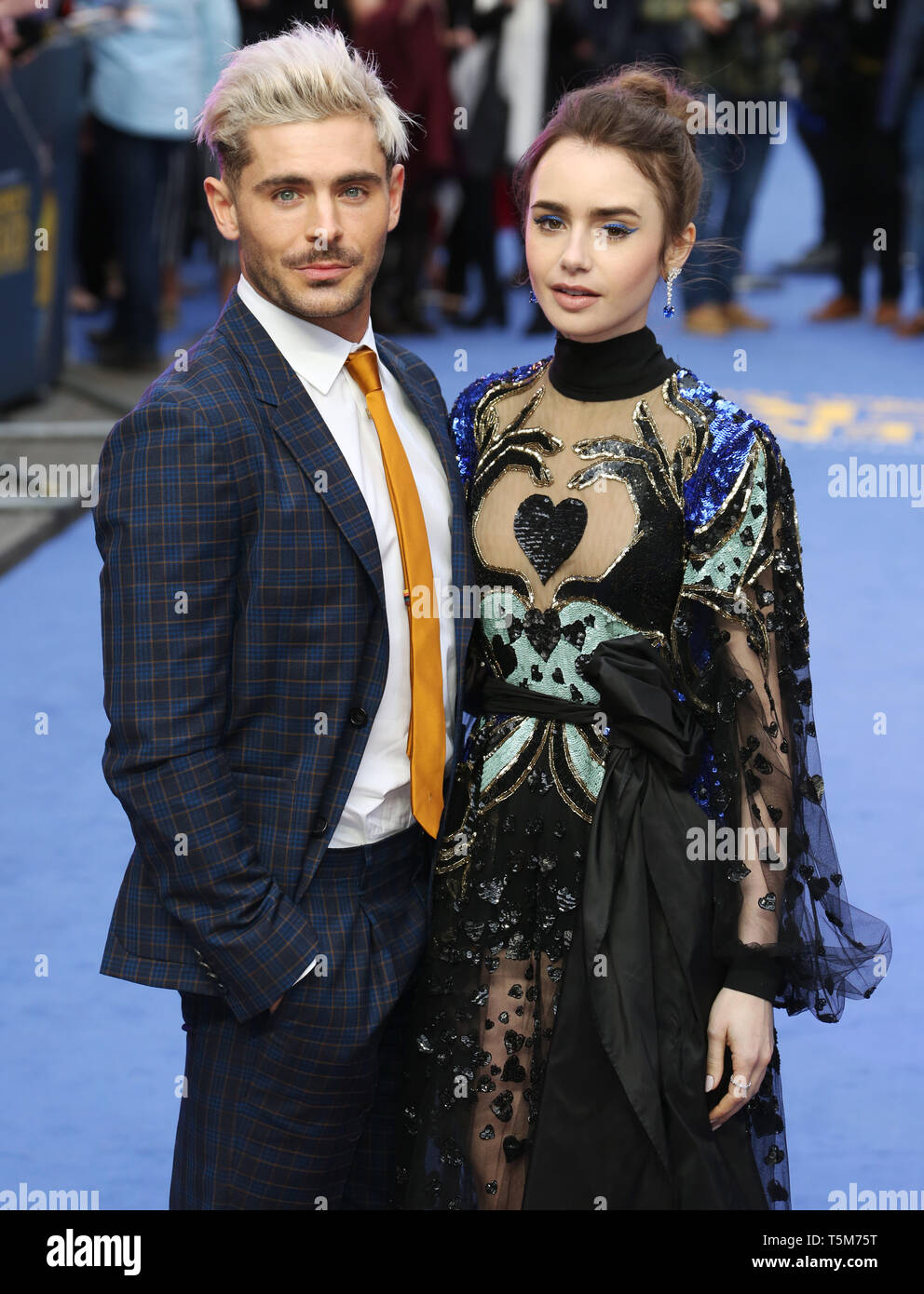 Zac Efron And Lily Collins 2022