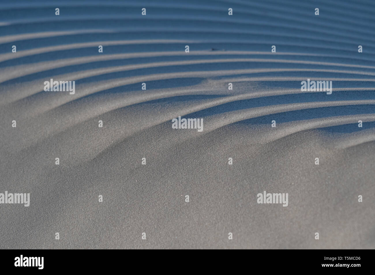 Sand waves wind sand patterns hi-res stock photography and images - Alamy