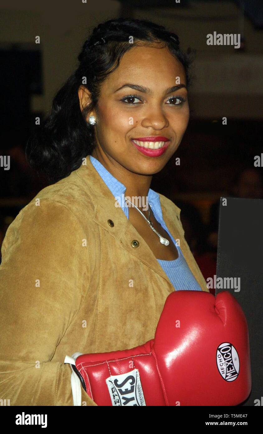 Hana Ali Photo By Adam Scull Stock Photo - Alamy
