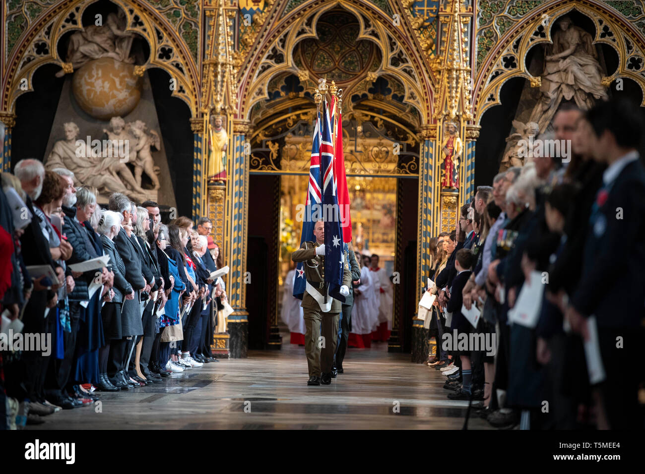 The Anzac Day Service of Commemoration and Thanksgiving at Westminster ...