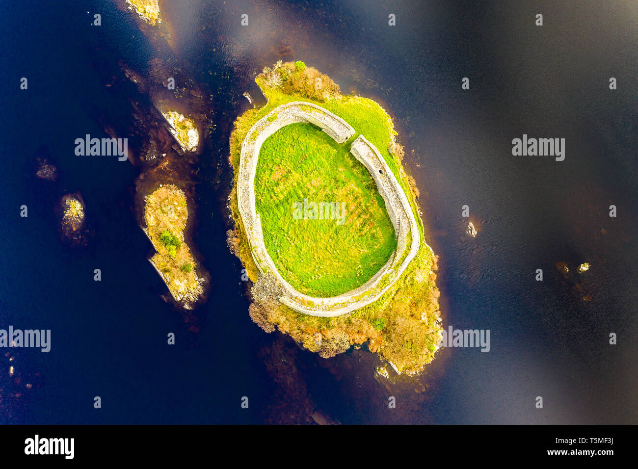 Aerial view of Doon Fort by Portnoo - County Donegal - Ireland Stock ...
