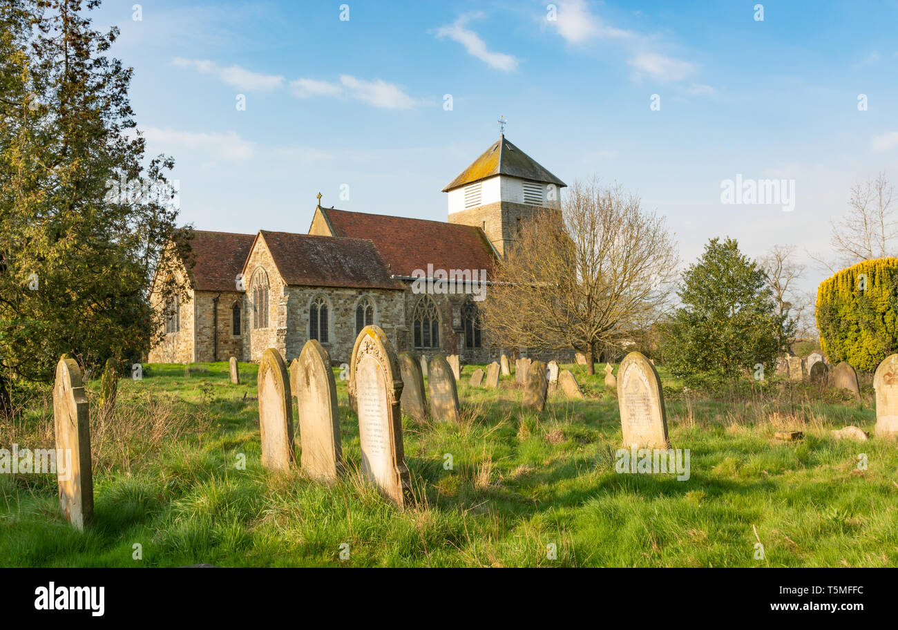 Marden church (St Michael's and all angels) and gravestones Stock Photo ...