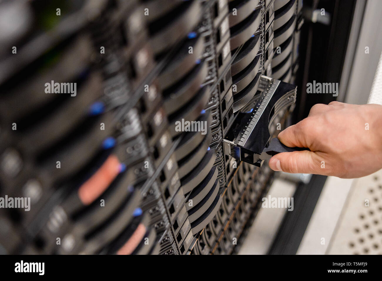 IT Professional Removing Server Drive In San Stock Photo - Alamy