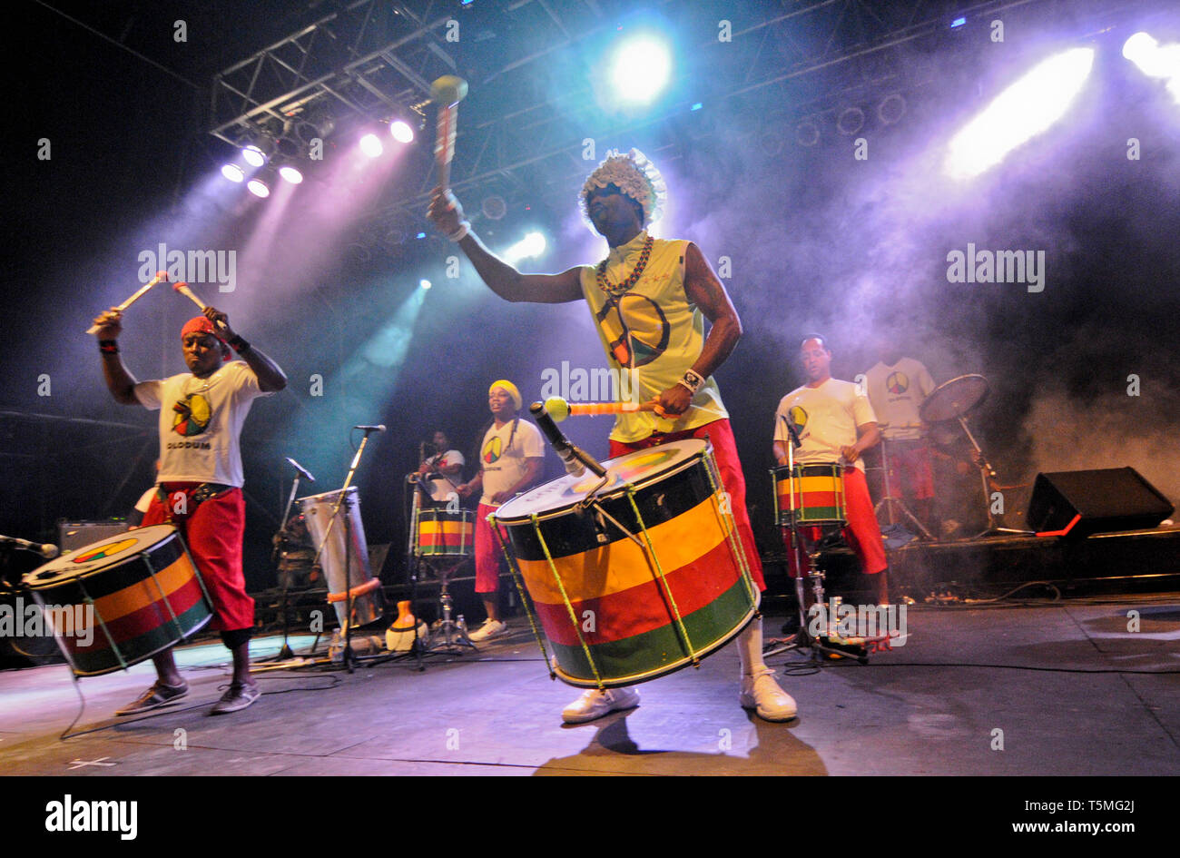 Olodum, brazilian percussion band Stock Photo - Alamy