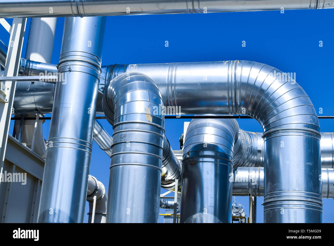 Ventilation ducts hi-res stock photography and images - Alamy