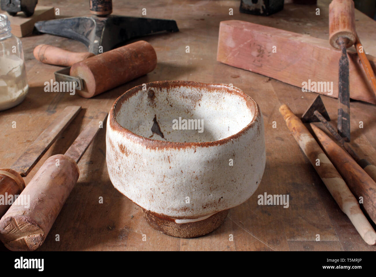 Wabi sabi pottery hi-res stock photography and images - Alamy