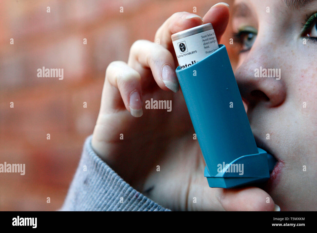 Ventolin evohaler cfc free hi-res stock photography and images - Alamy