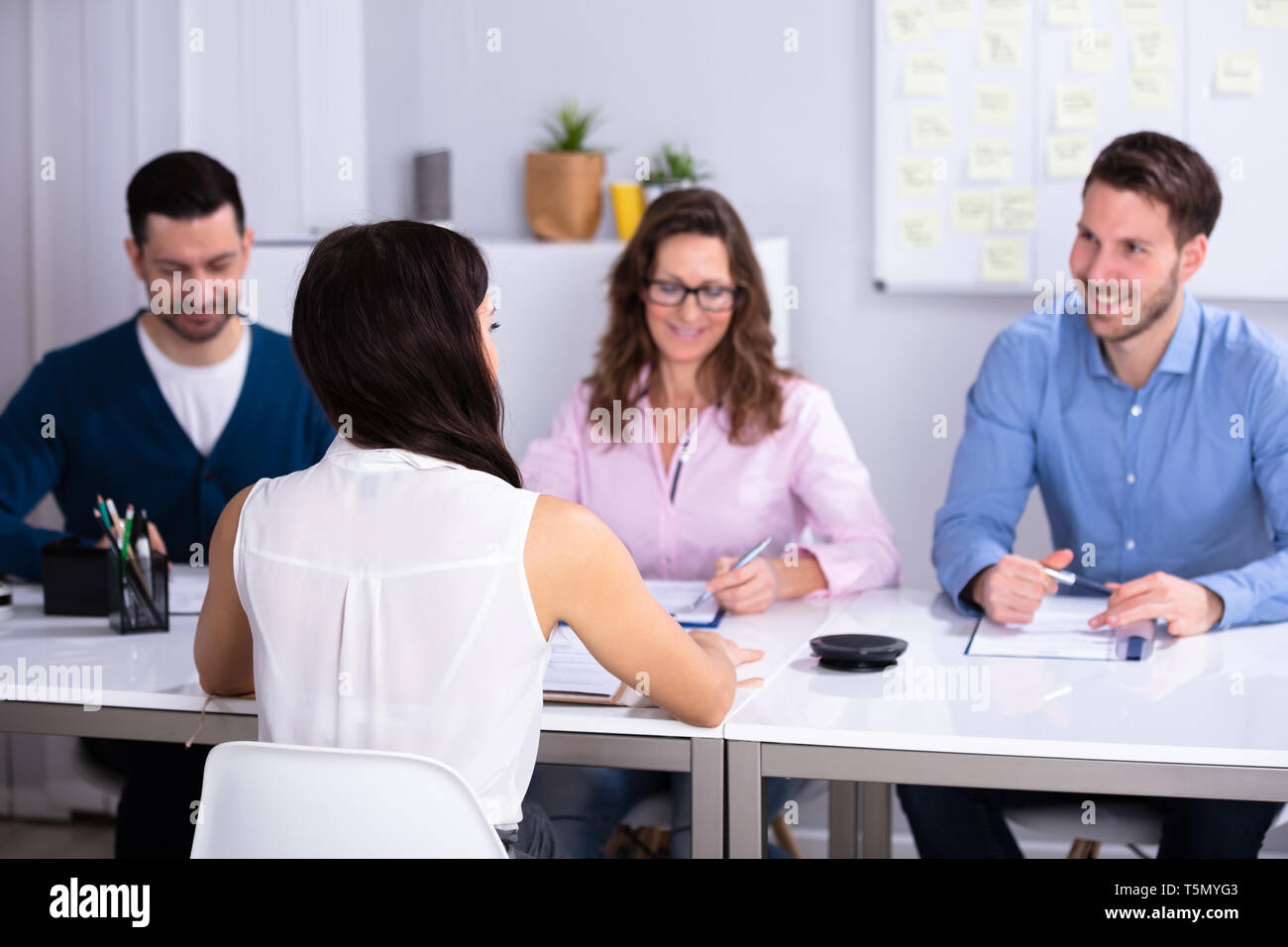 Diversity workplace interview hi-res stock photography and images - Alamy