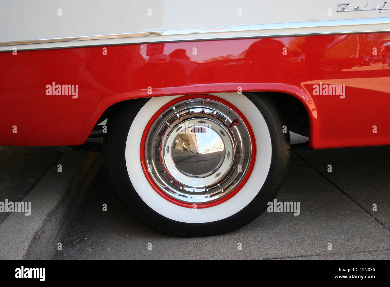 Chevrolet hubcap hi-res stock photography and images - Alamy