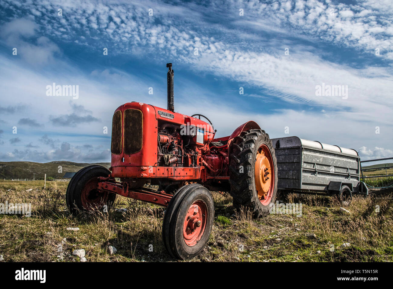 Nuffield tractor hi-res stock photography and images - Alamy
