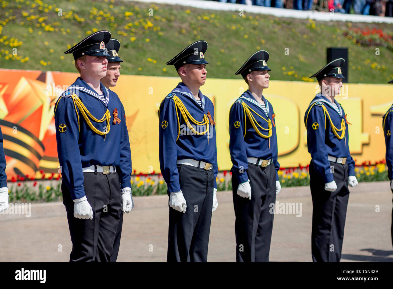Russia, Nakhodka, 05/09/2017. Young military sailors in parade uniform ...