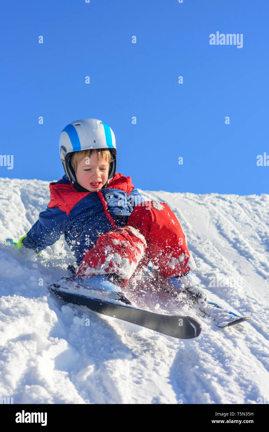 Alpine skiers hi-res stock photography and images - Alamy