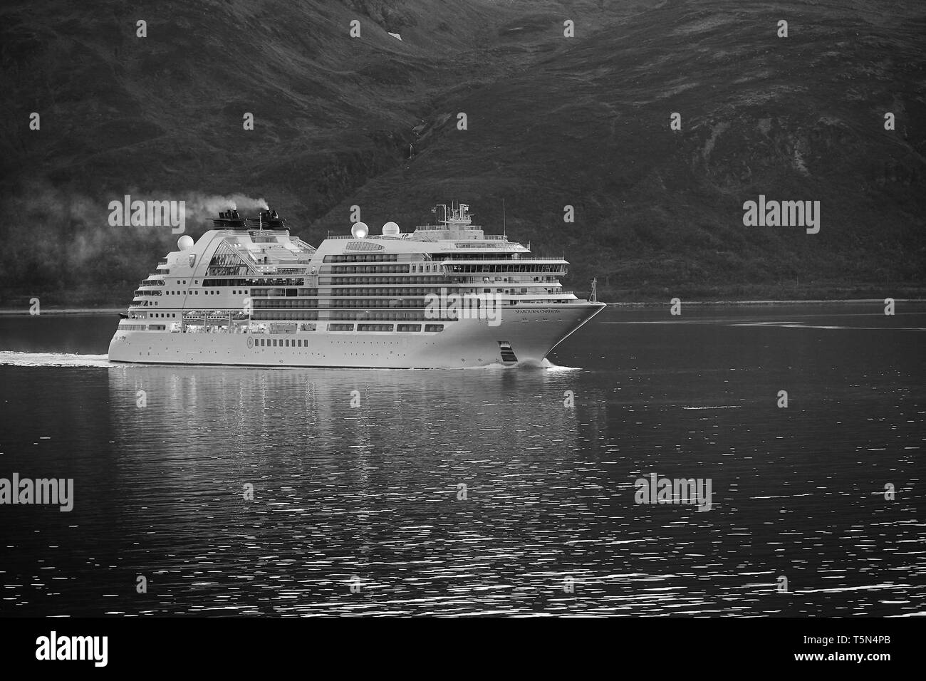 New cruise ship norwegian Black and White Stock Photos & Images - Alamy