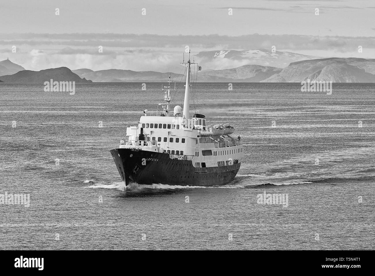 Close up photo ship Black and White Stock Photos & Images - Alamy