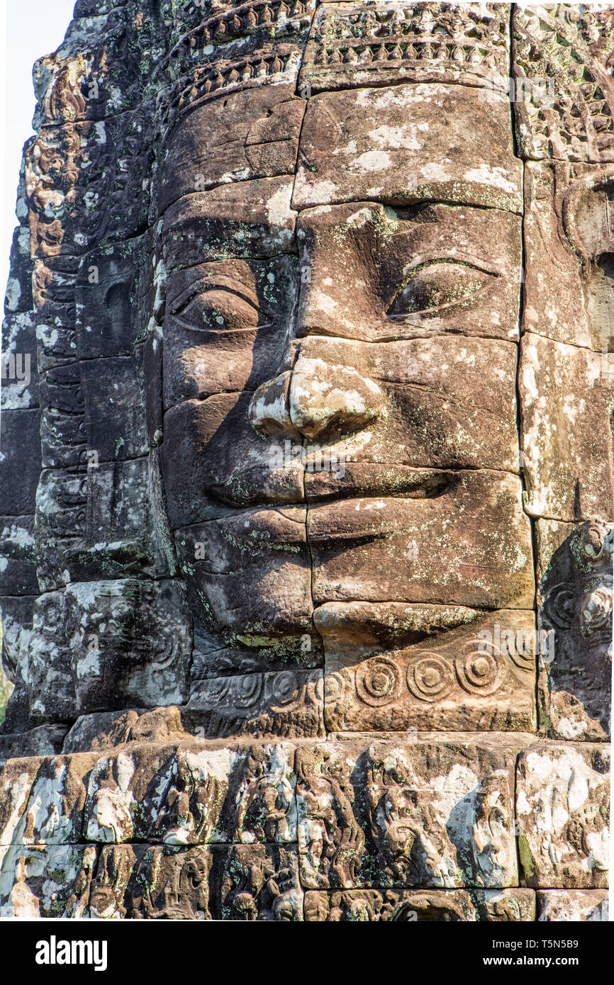 Faces of angkor hi-res stock photography and images - Alamy