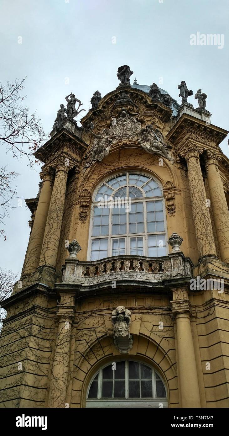 Wall of old castle in Budapest, Hungary Stock Photo - Alamy