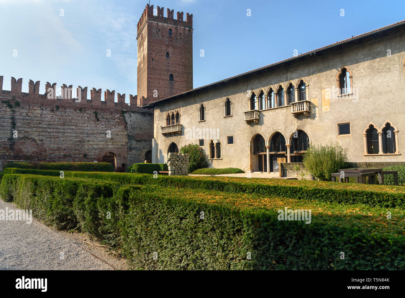 Castelvecchio museum hi-res stock photography and images - Alamy